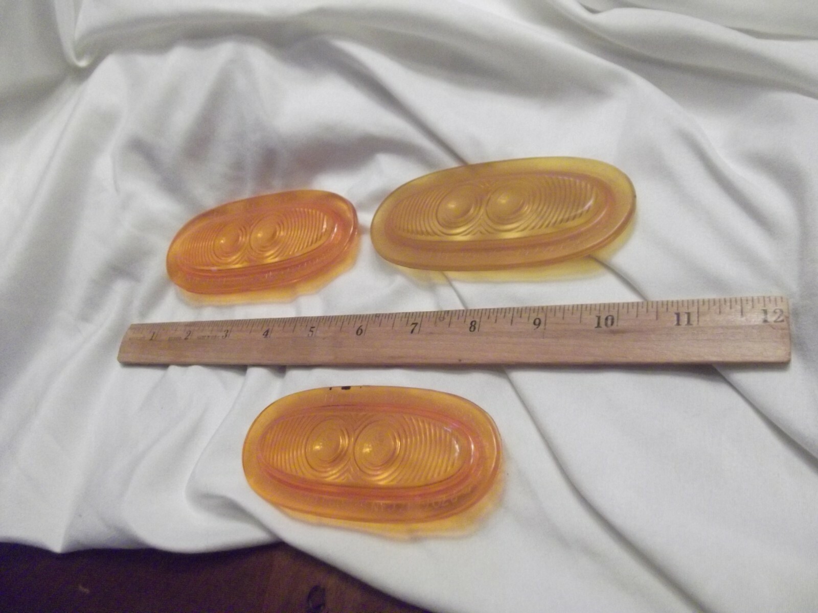 Lot of 3 SAE S-200 522093 BETTS MACHINE CO Amber light armored NOS ...