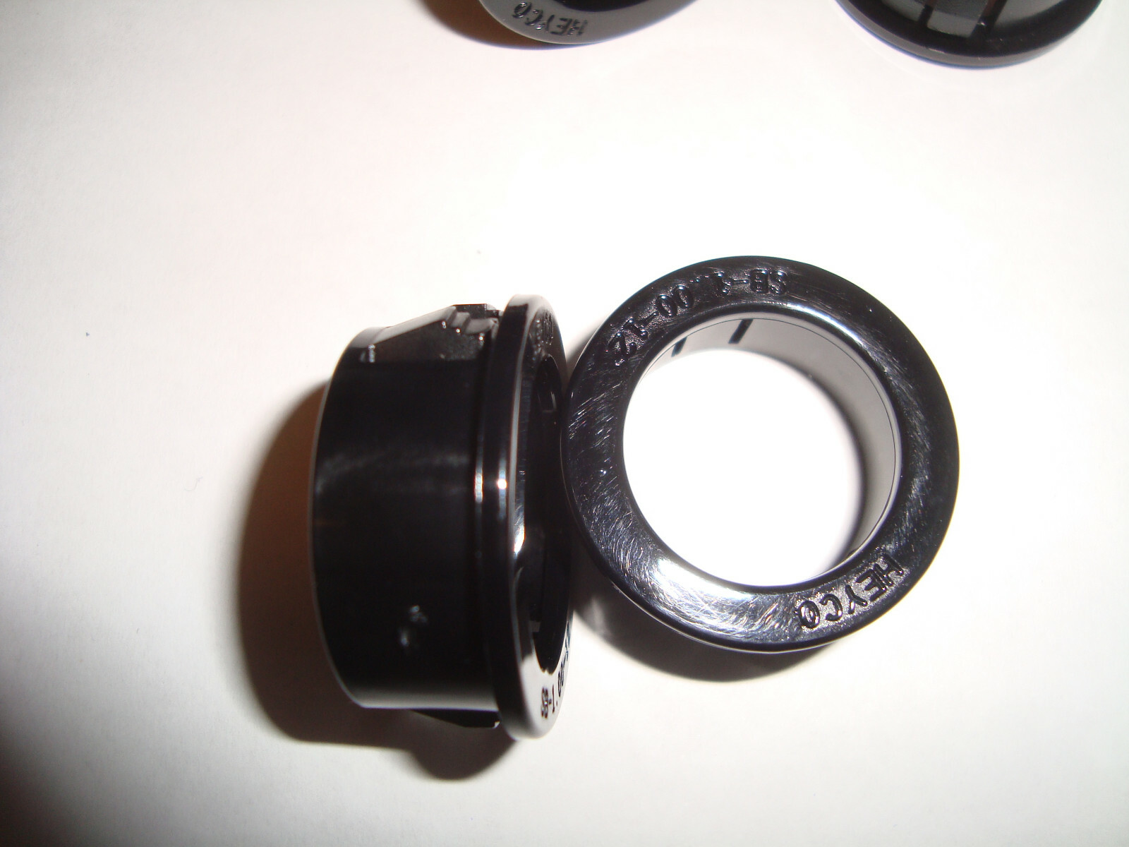 Heyco Snap Bushing Black Nylon SB-1.00-12/ SB1000-12 in lots of 10,25 ...