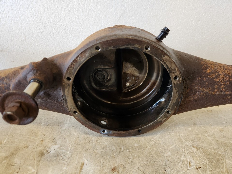 1984-1985 Mazda RX7 Big Bearing Rear Disc Brake Axle Housing | eBay