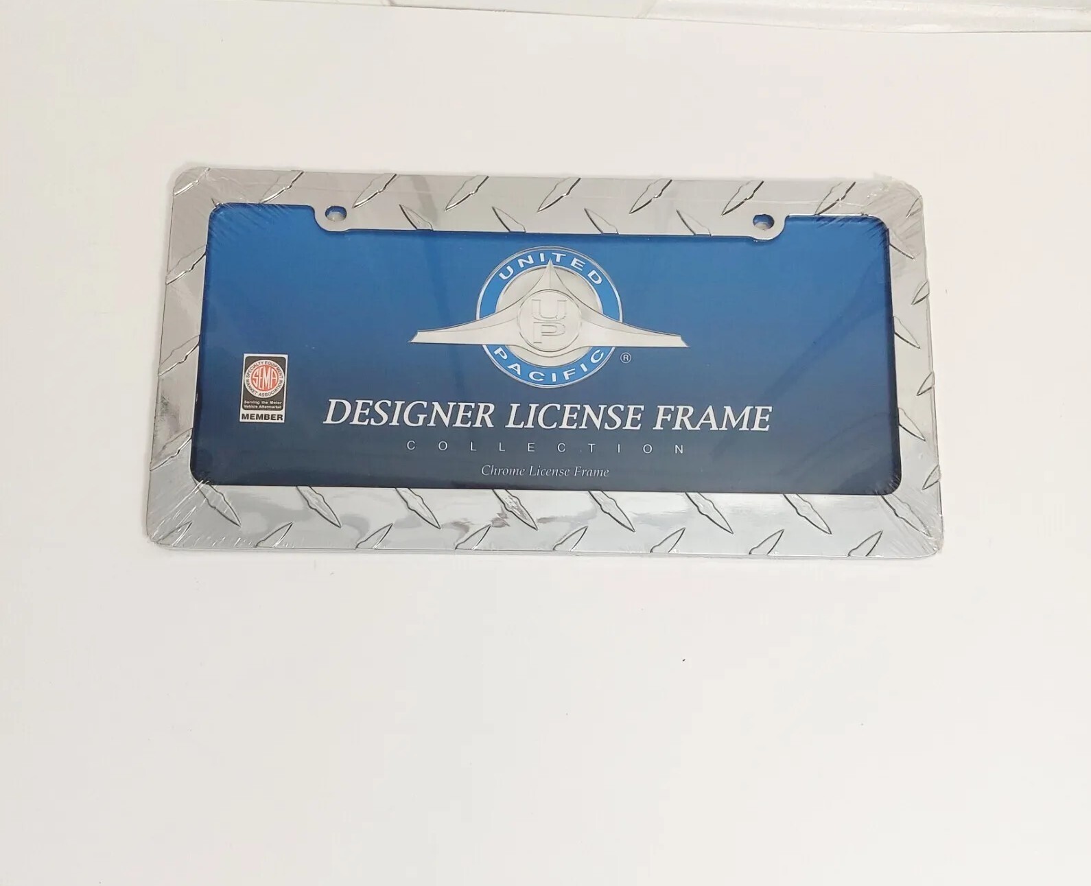 United Pacific Designer Plate Frame Chrome Diamond Riddged 2 Hole 50135 ...