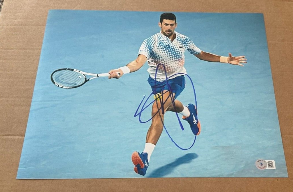 TENNIS LEGEND NOVAK DJOKOVIC SIGNED 11X14 PHOTO BECKETT COA AUTHENTIC ...
