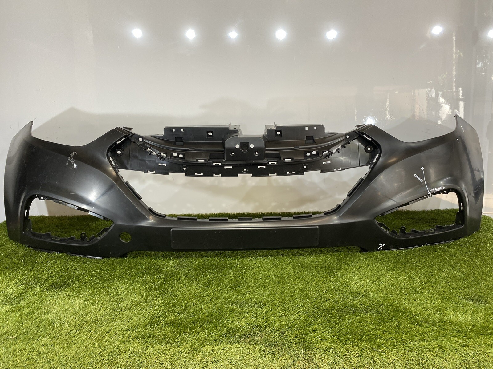 Genuine Hyundai Ix35 Front Bumper 86511 2y000 for sale online | eBay