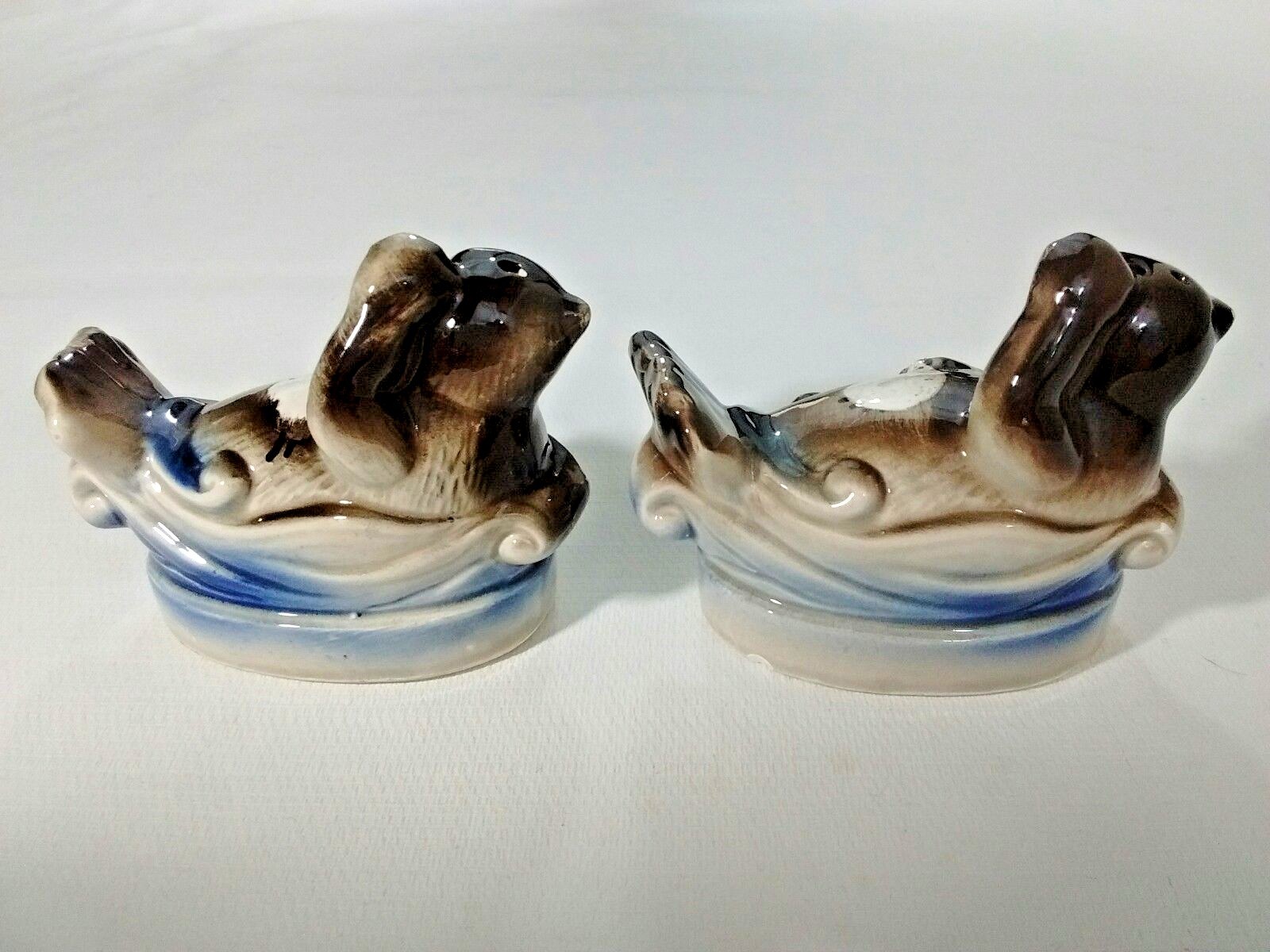 Vintage Alaska Otter Salt And Pepper Shakers - Porcelain Collectible ...