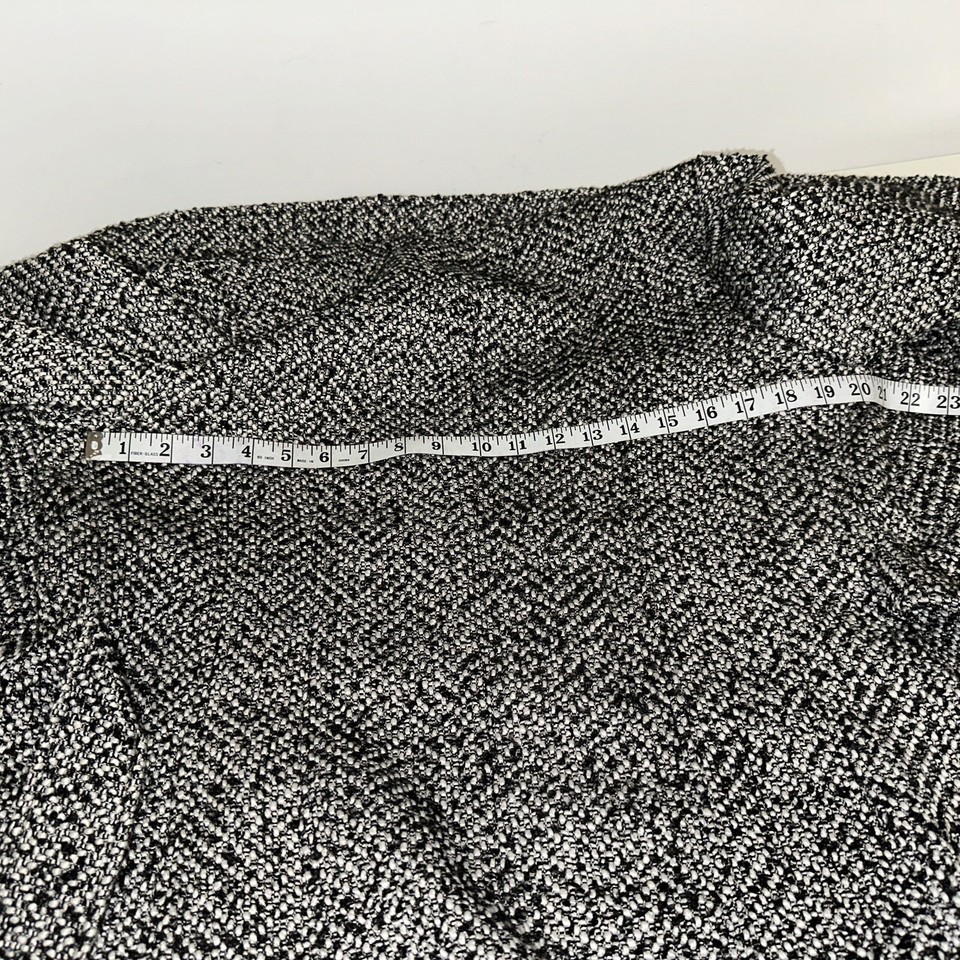 Jessica Simpson Women's Black and White Looks Gray Tweed Belted Pea ...