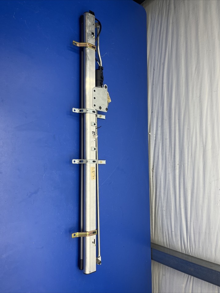 2000-2002 MERCEDES E320 W210 REAR WINDSHIELD WINDOW SHADE SUN SHADE OEM ...