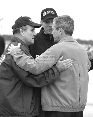 GEORGE W. BUSH RUDY GIULIANI GEORGE PATAKI SEPTEMBER 11 9/11 8X10 PHOTO ...