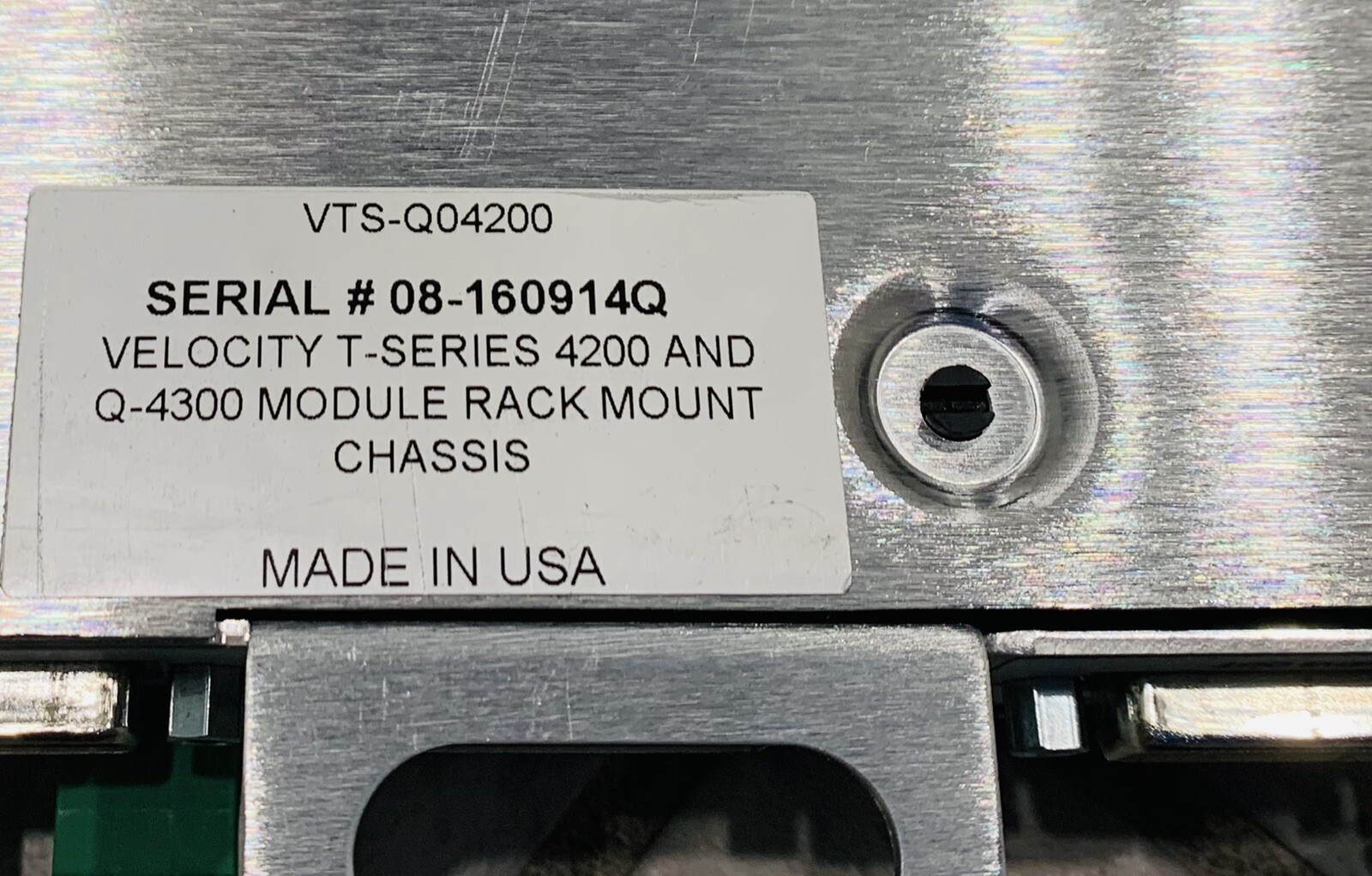 Thinklogical VTS-Q04200 Chassis Includes Q4300 Module and VTM-U00005 ...