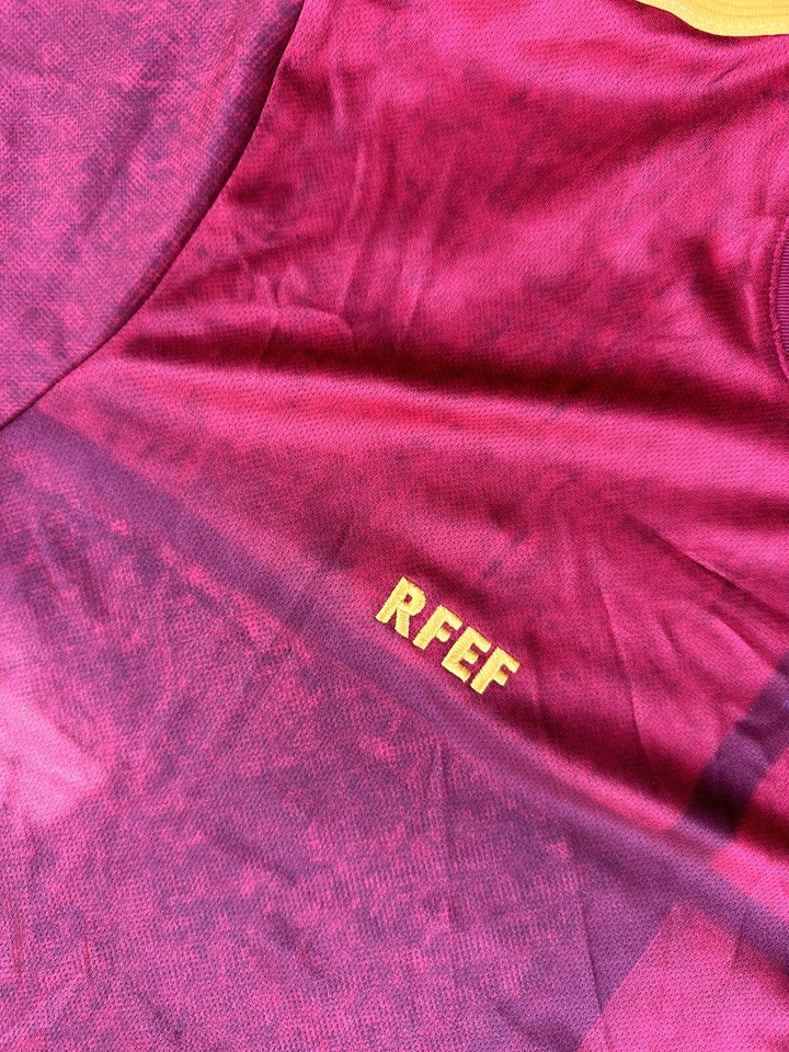 Spain RFEF National Team Red Soccer Jersey Official Licensed Men's Size ...