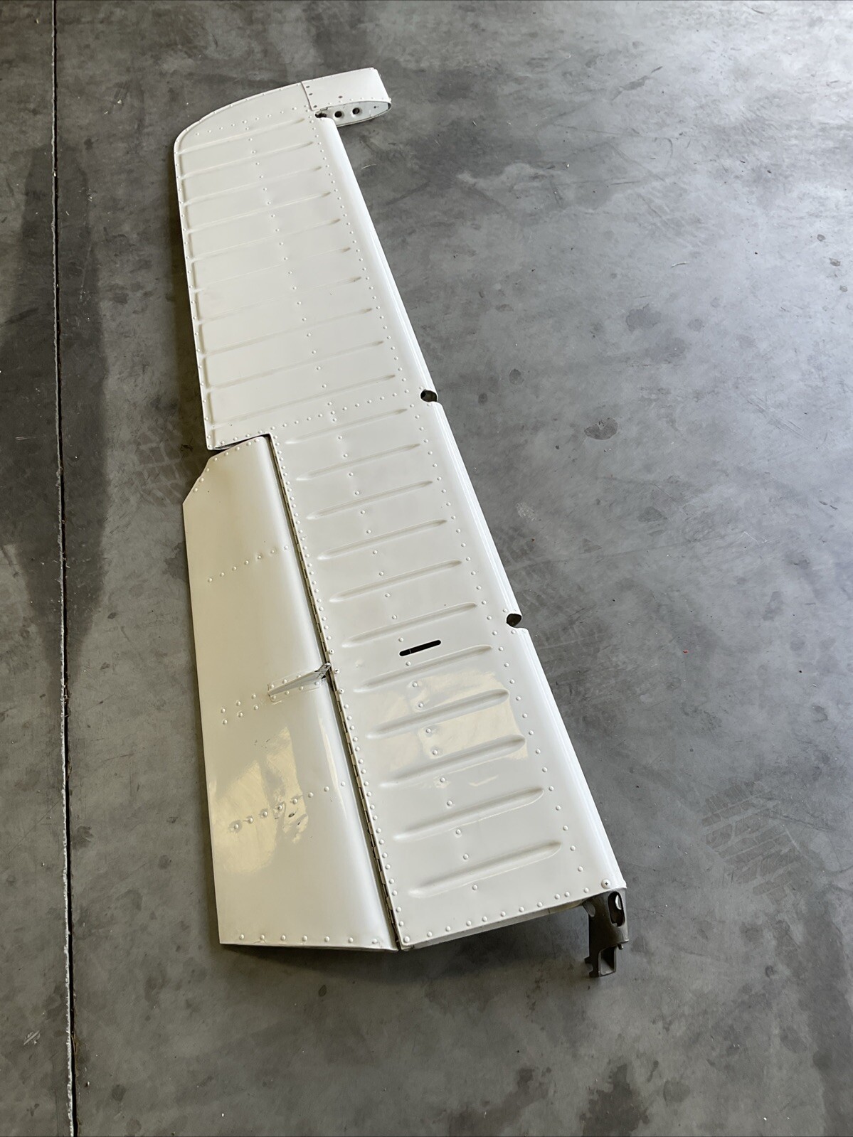 Beechcraft Bonanza LH Ruddervator w Trim Tab P/N 35-660002-47 | eBay