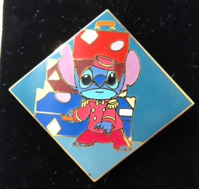 Disney Pin Disney Auctions (P.I.N.S.) - Stitch as Bellhop LE 1000 ...