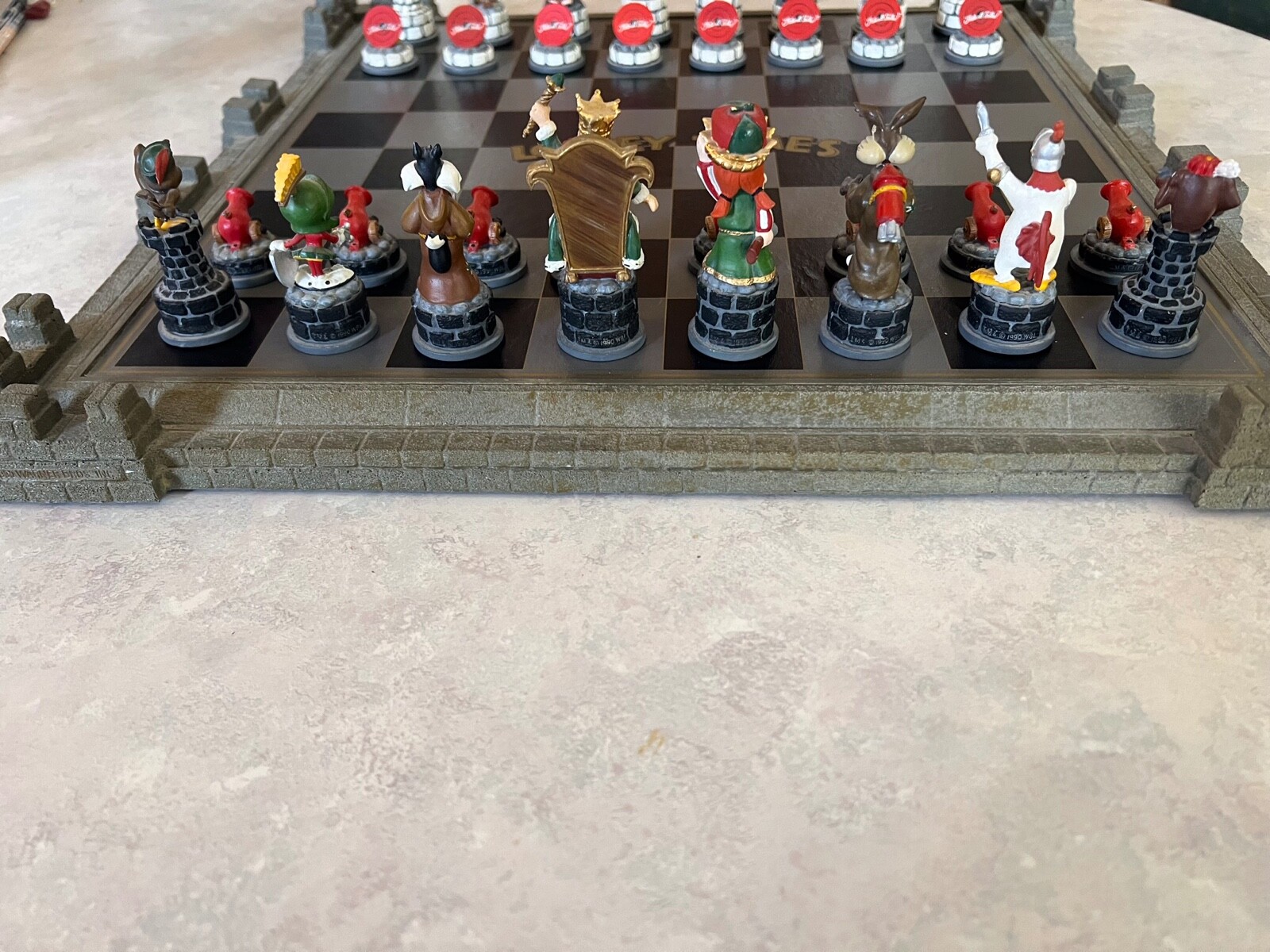 Franklin Mint LOONEY TUNES WARNER Brothers Chess set complete with ...