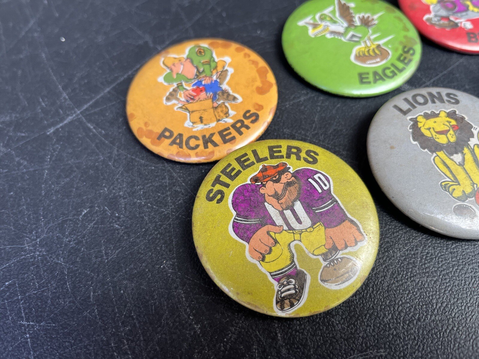 Lot of 8 Vintage 70s NFL Football Logo Team Buttons Pins Eagles ...