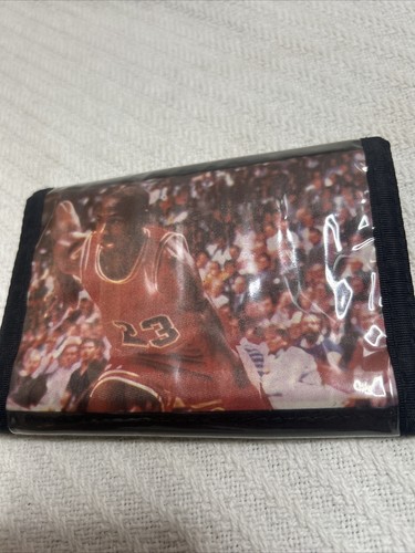 Vintage Michael Jordan Bi-Fold Wallet, NBA Chicago Bulls #23 VTG 90s ...
