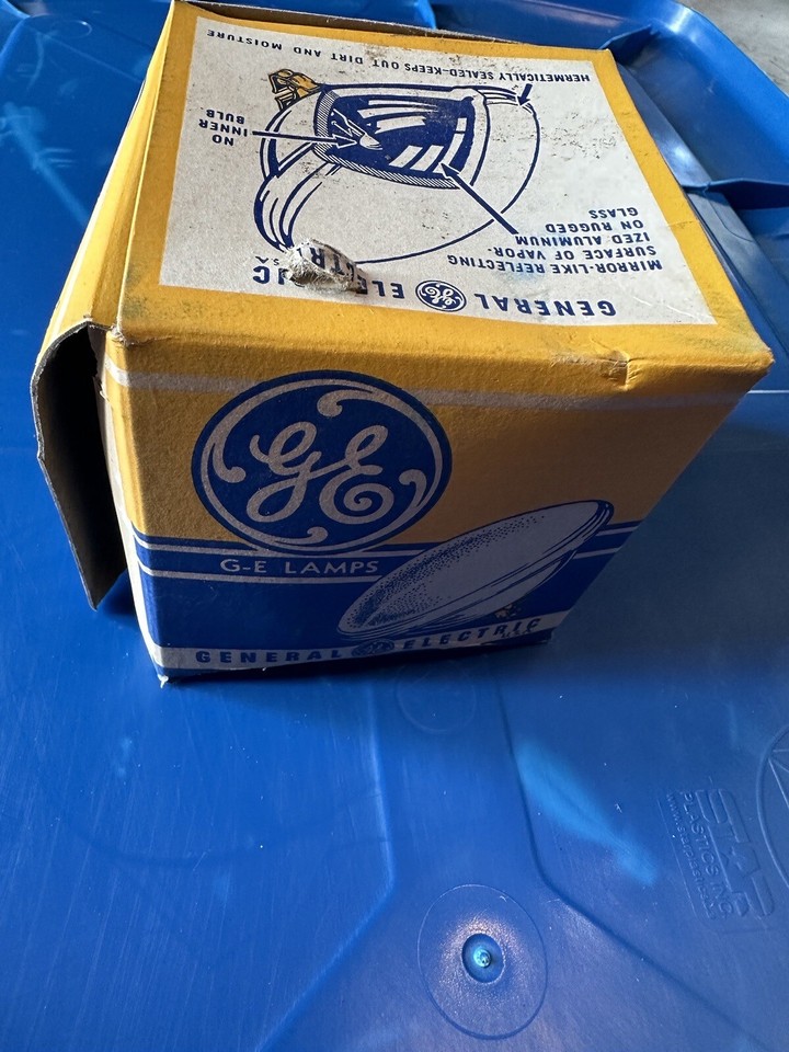 Replacement Sealed beam Signal Bulb 4414 PAR 36 GE EIKO 12v 18w 24478 ...