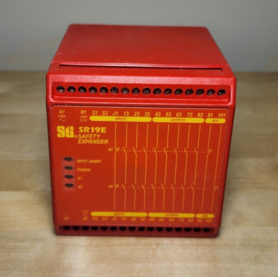 STI SR19E Safety Relay 44510-0820 | eBay
