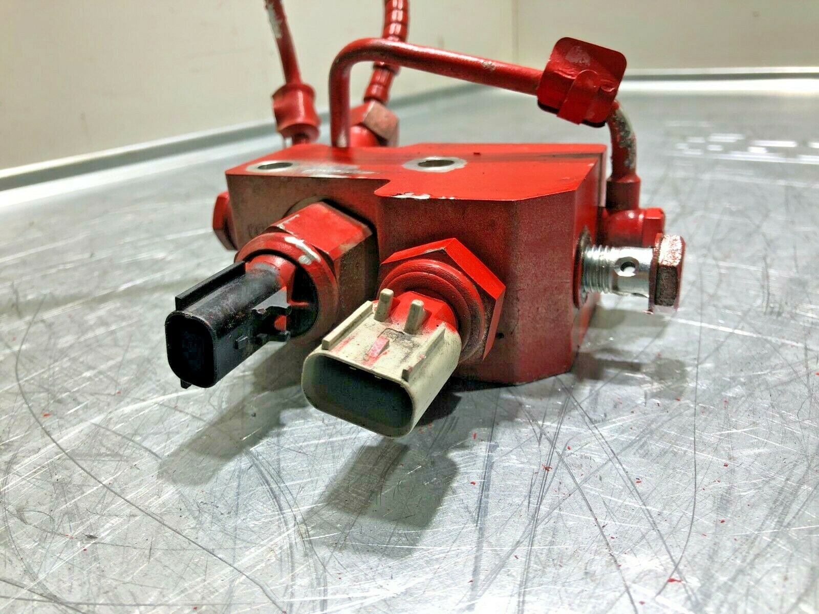 CUMMINS ISX15 DIESEL ENGINE DOSER SHUTOFF VALVE ASSEMBLY 5308312 OEM | eBay