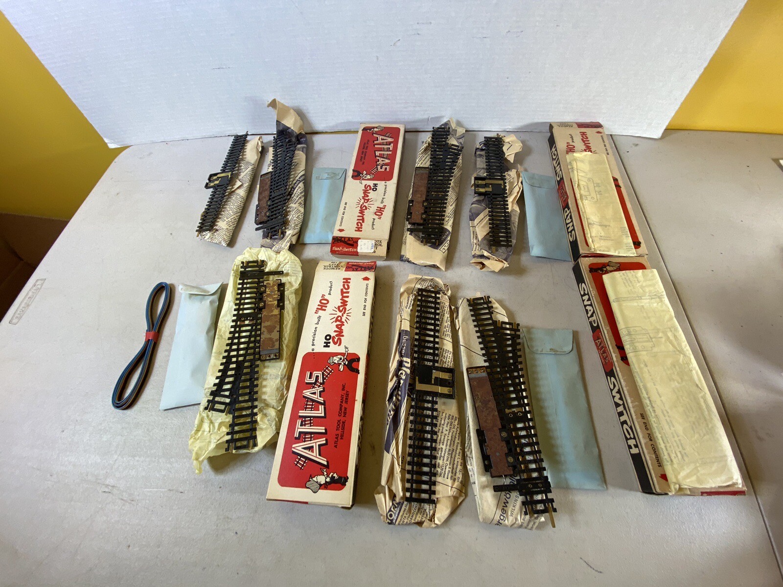 Atlas HO Gauge Snap Switch Model Railroad Train Parts Lot orig box ...