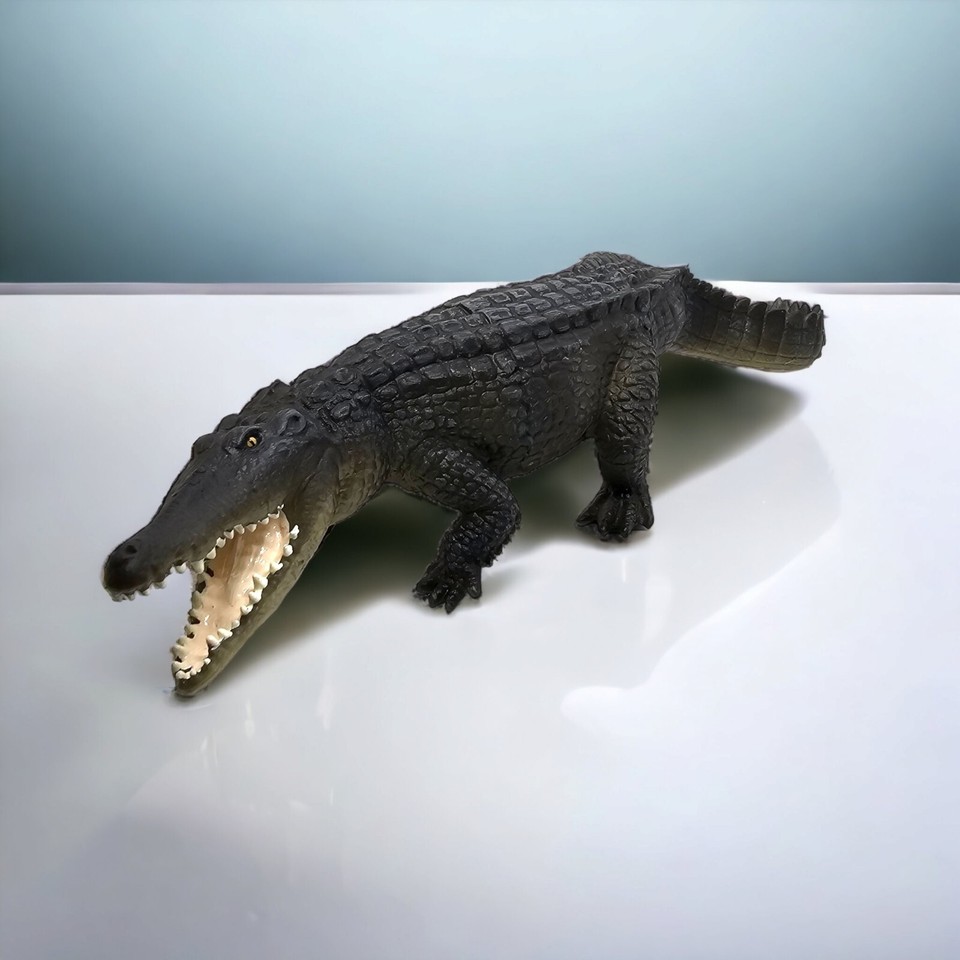 Saltwater Crocodile Incredible Creatures Figure Safari Ltd Crocodilian ...