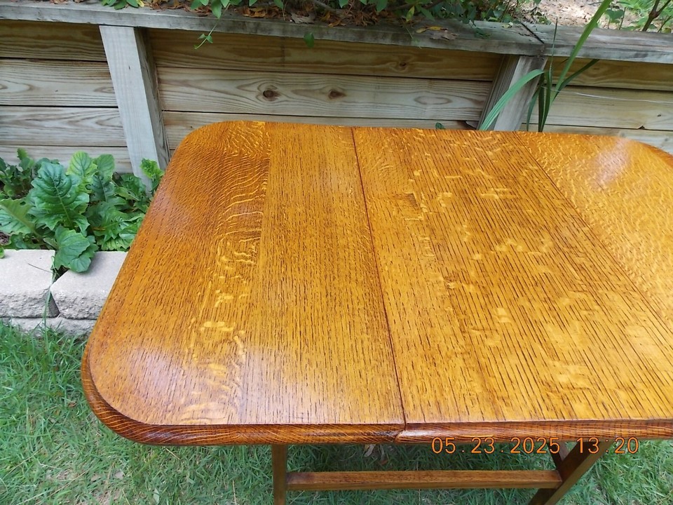 Sweet Vintage Small Solid English Oak Double Drop Leaf Twist Top Table 0 S&H | eBay
