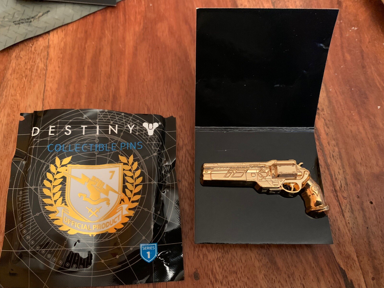 Destiny pin Ace of Spades Gold new | eBay