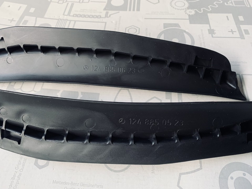 /1271 / Orig. 2 X Mercedes-Benz Cover Bumper Rear re + Li W124 C124 ...