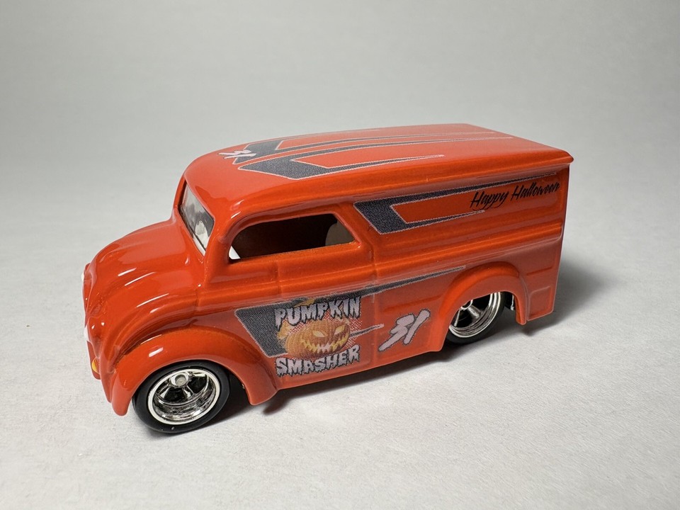 Loose Hot Wheels Dairy Delivery from CS Customs. Pumpkin Smasher ...