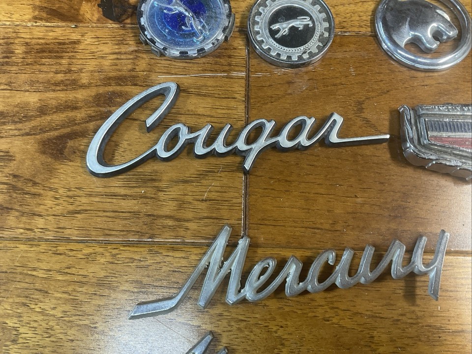 VINTAGE FORD MERCURY COUGAR ORNAMENT SCRIPT EMBLEM BADGE Lot Misc | eBay