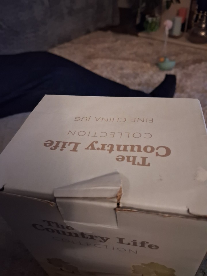 Lesser & Pavey The Country Life Fine China Jug by Leonardo Collection ...