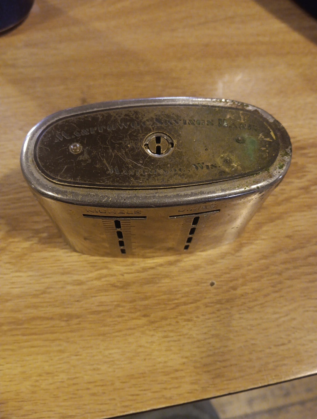 VINTAGE MANITOWOC, WISCONSIN SAVINGS BANK METAL COIN BANK NO KEY | eBay