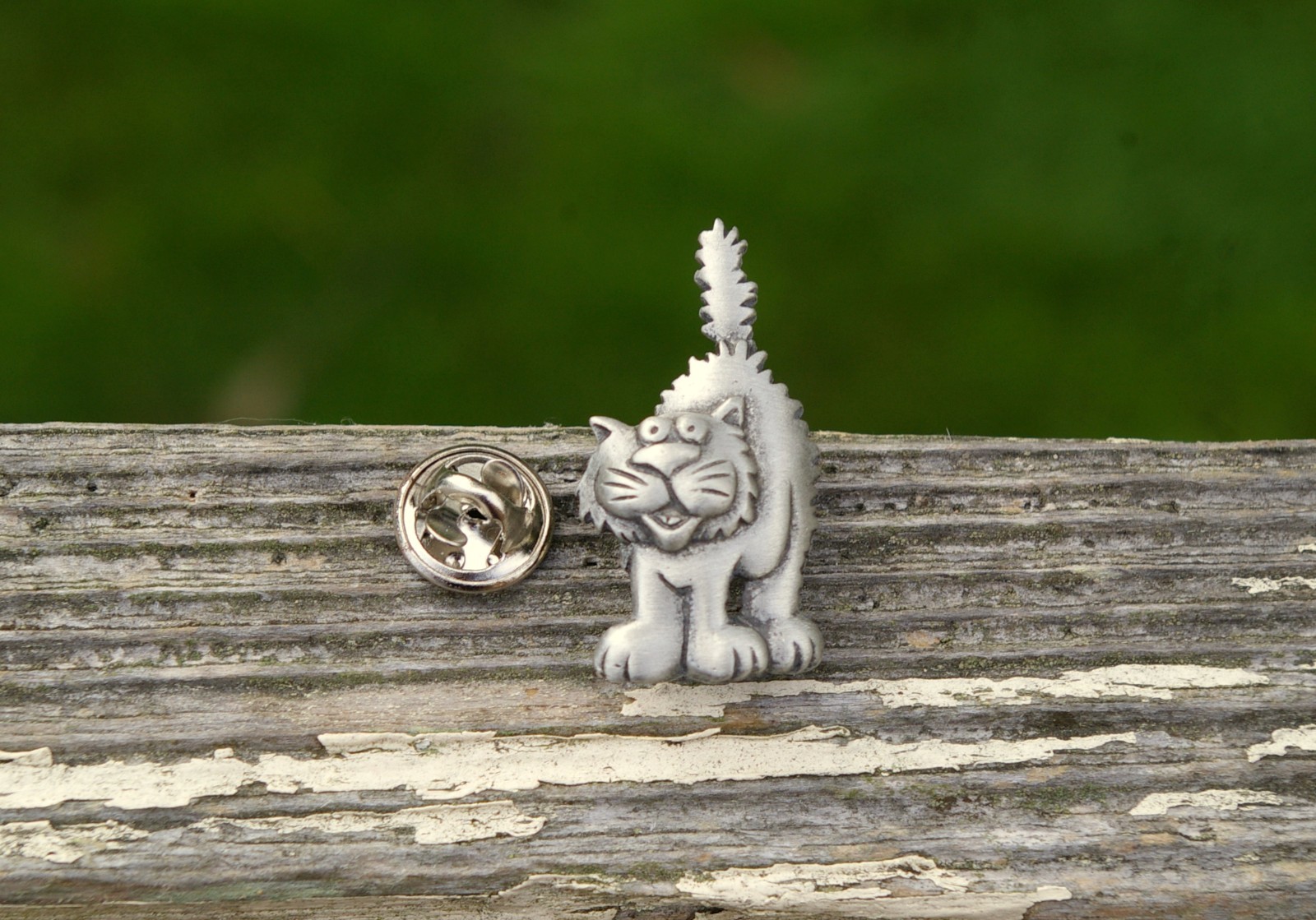 Scared Cat Hair Standing Up Halloween Silver Tone Metal JJ Jonette Pin ...