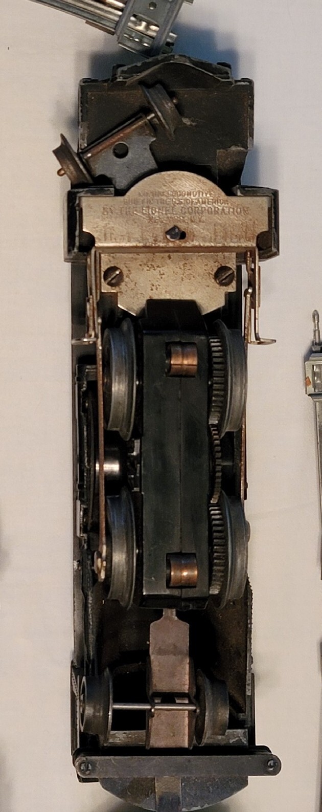 MARX Lionel Engine #1110 w/ 3 Freight Cars & Caboose; VTG; All Tin; See ...