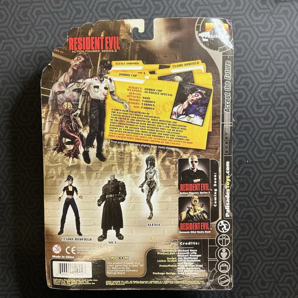 Resident Evil 2 White Zombie Cop & Licker Action Figure Figure ...