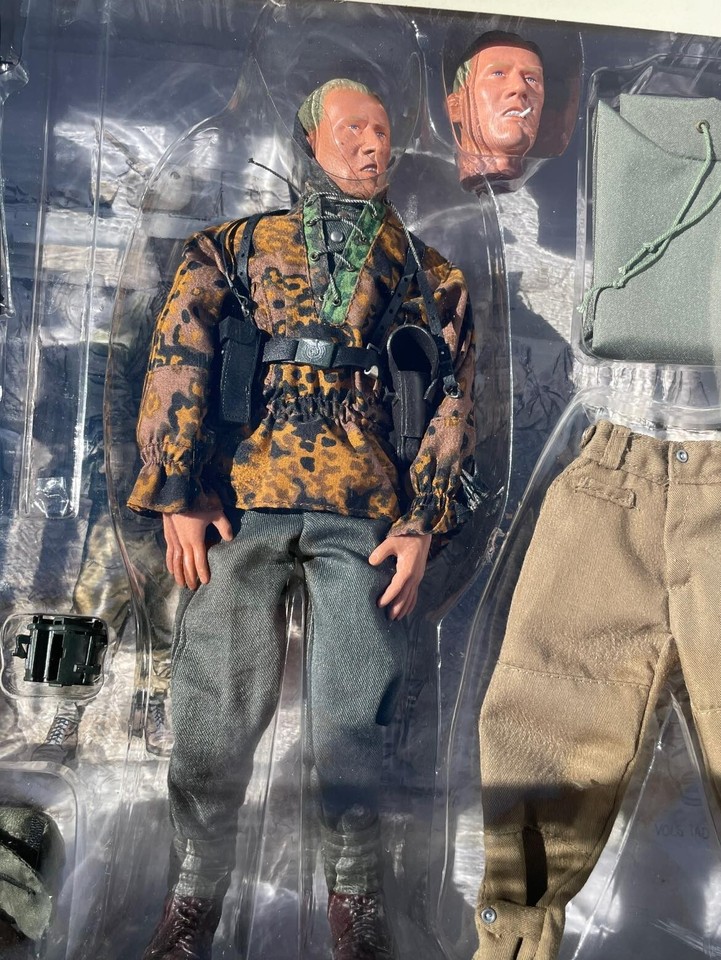 Dragon WWII Kampfgruppe Hansen Rudolf Ardennes 1944 Soldier 2nd ...