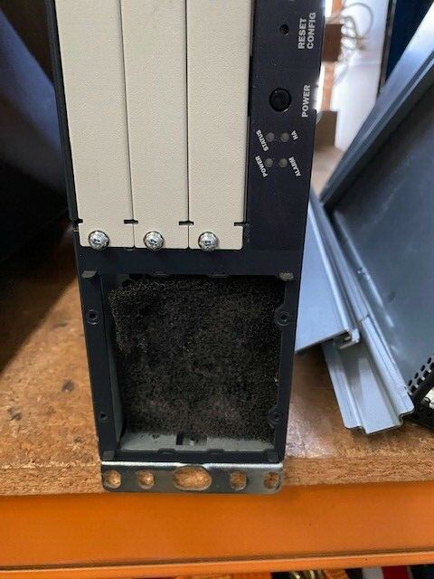 JUNIPER J6350 GB ROUTER MODEL: J-6350-JB WITH 1GB SFP MODULE MISSING ...