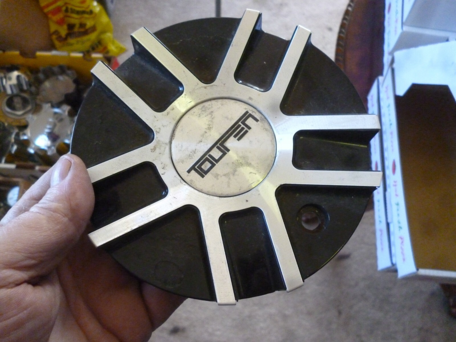 C103262B Black Plastic Touren 3262 Tr62 Wheel Rim Center Cap With Screw ...