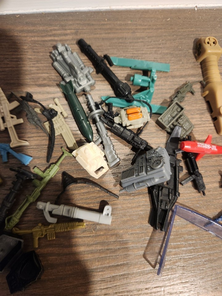 Vintage 1980s Toys BROKEN DAMAGED WEAPONS & ACCESSORY LOT * Gi Joe Arah ...