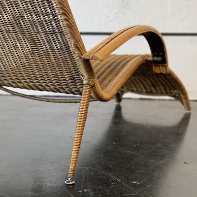 Pier One Wicker Chaise Lounge