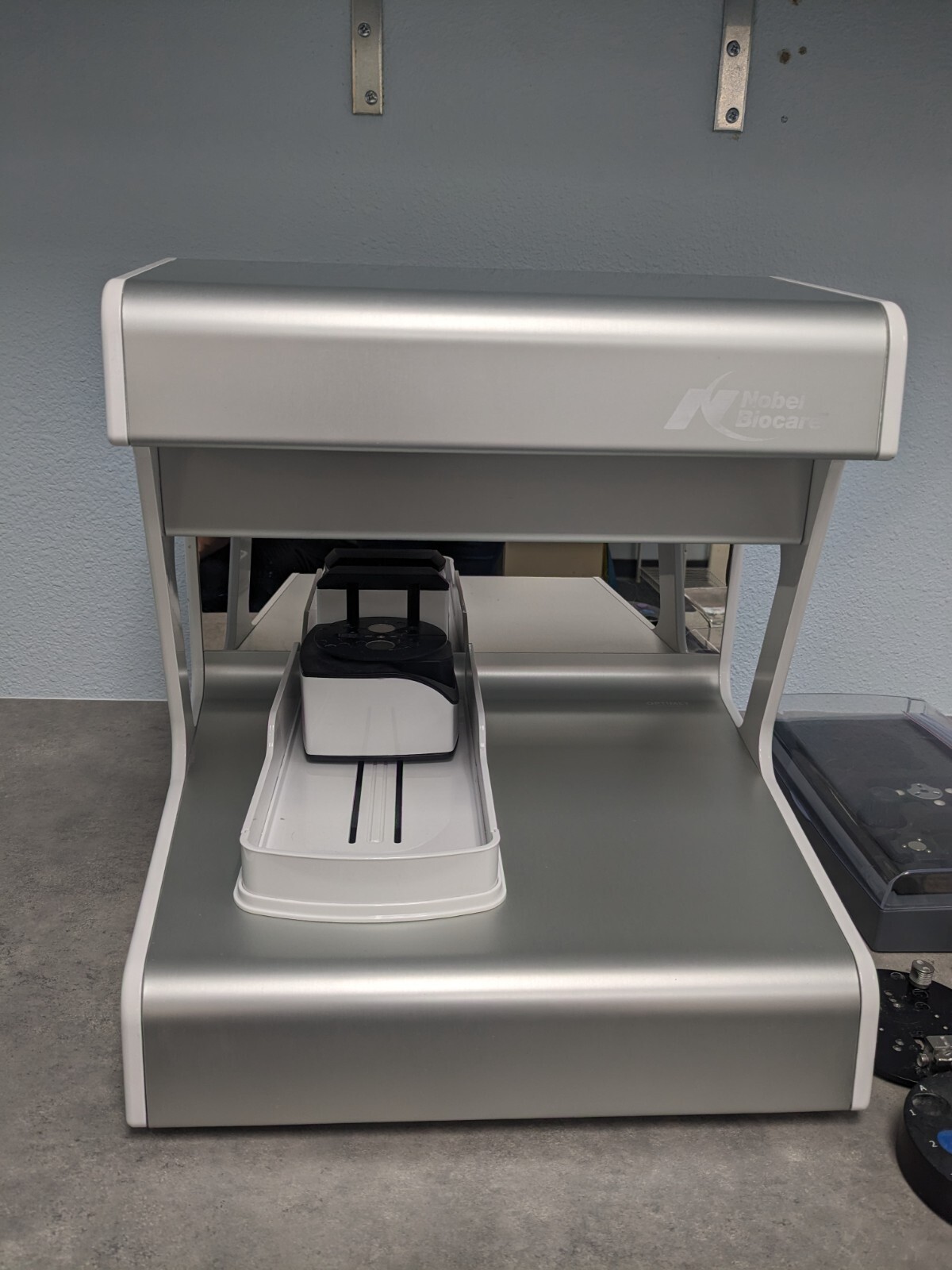 NOBEL BIOCARE OPTIMET Nobel Procera 3D Scanner 2G Model RZ06009 (W/O ...