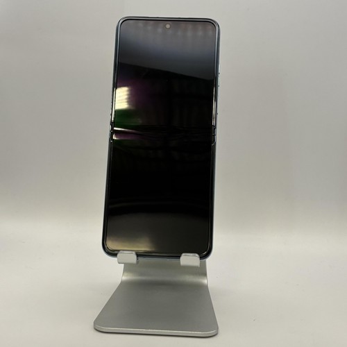 Motorola Razr Plus (2023) Blue 256GB Unlocked - 8GB RAM - Good ...
