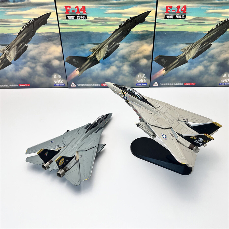 F-14A F-14D F14 Tomcat VF-84 Jolly Rogers Fighter Model 1 F-14A F-14D F14 Tomcat VF-84 Jolly Rogers Fighter Model 1