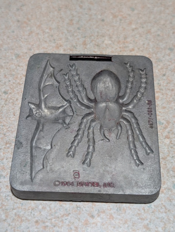 Mattel Creepy Crawler Mold Tarantula And Bat 1964 Model 4477-56-6B | eBay