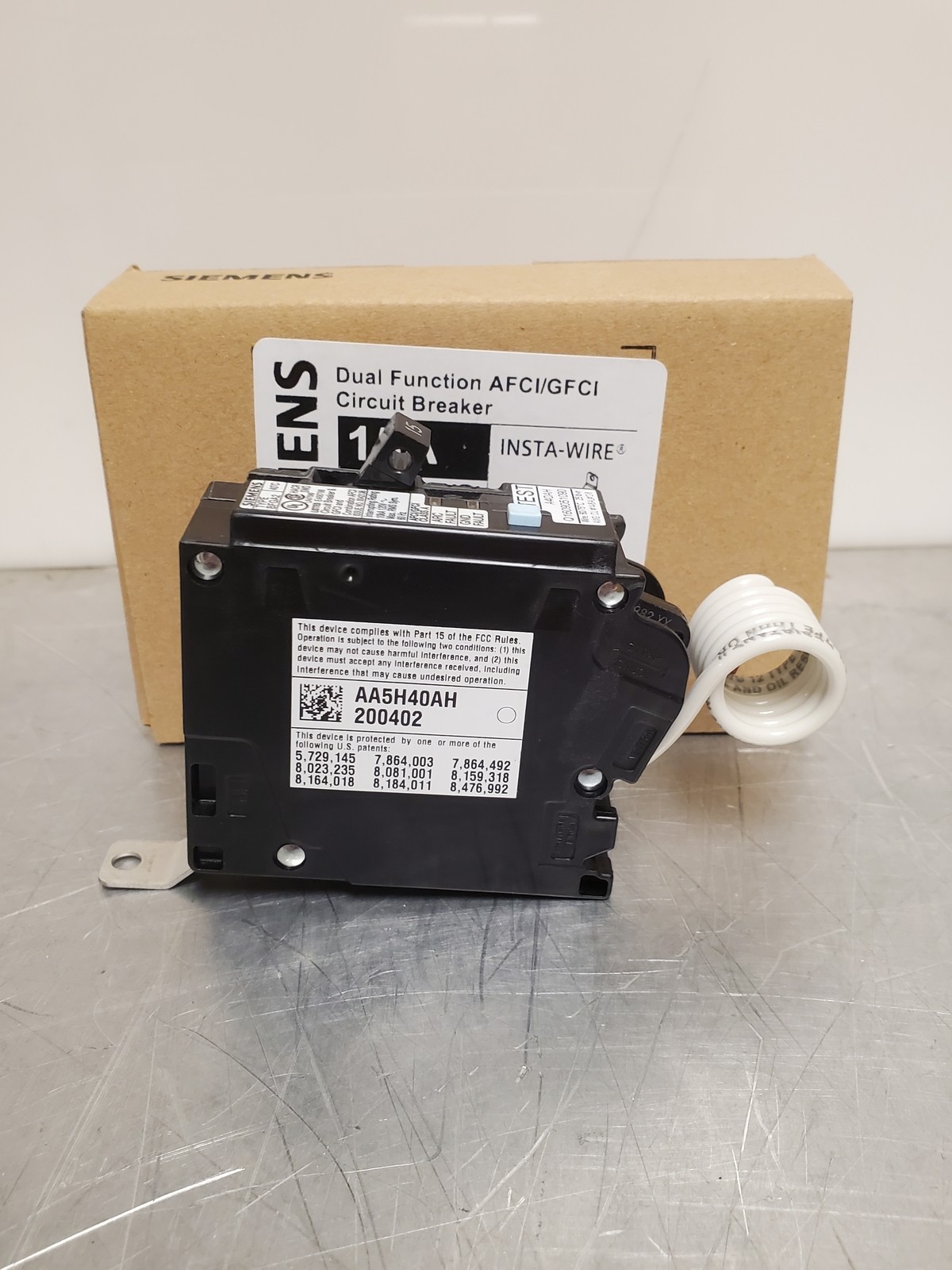 B115DF SIEMENS STANDARD TRIP BOLT-ON CIRCUIT BREAKERS | eBay