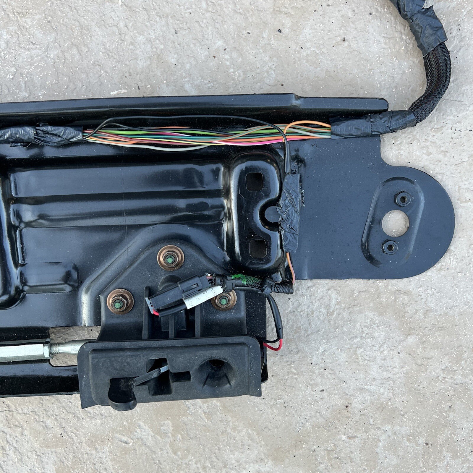 08-14 Chrysler 200 Sebring Convertible Top Header Latch Motor ...