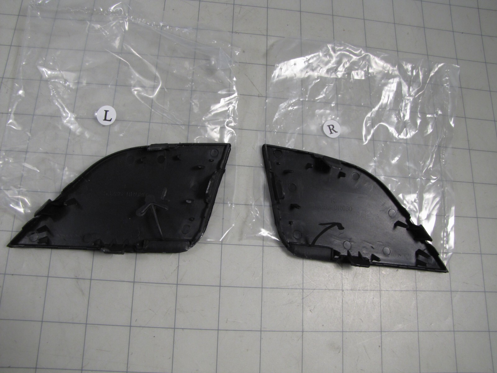 Front L & R Bumper Cover Cap for 2016-18 Toyota RAV4 53285-0R080 53286 ...