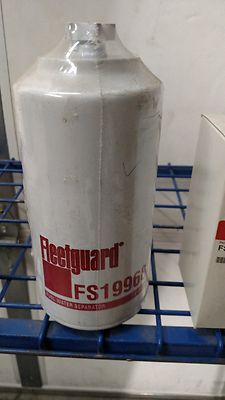 FLEETGUARD FILTERS FUEL WATER SEPARATOR FS19968 | eBay