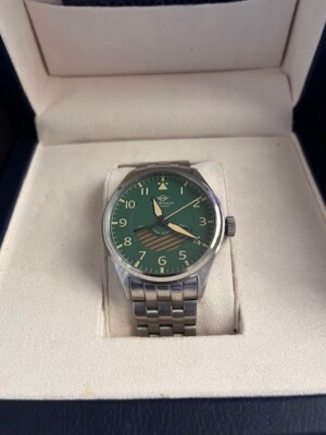Harbinger Marauder Men's Watch Green Dial with Silver Bracelet | eBay