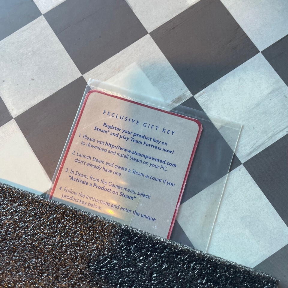 TF2 Chess set - Team Fortress 2 - NO CODE - Barely used excellent ...