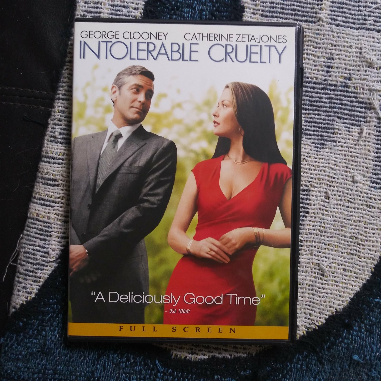 Intolerable Cruelty Full Screen DVD George Clooney Catherine Zeta-Jones ...