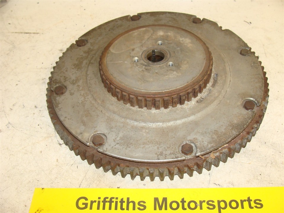 1962 EVINRUDE SPEEDITWIN outboard motor 28hp flywheel magneto magnet ...