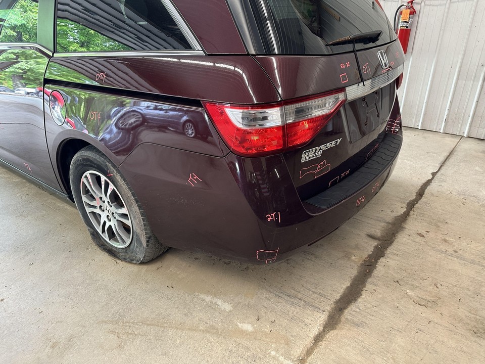 2011-2013 Honda Odyssey EX Rear Liftgate Hatch | R529P Dark Cherry ...